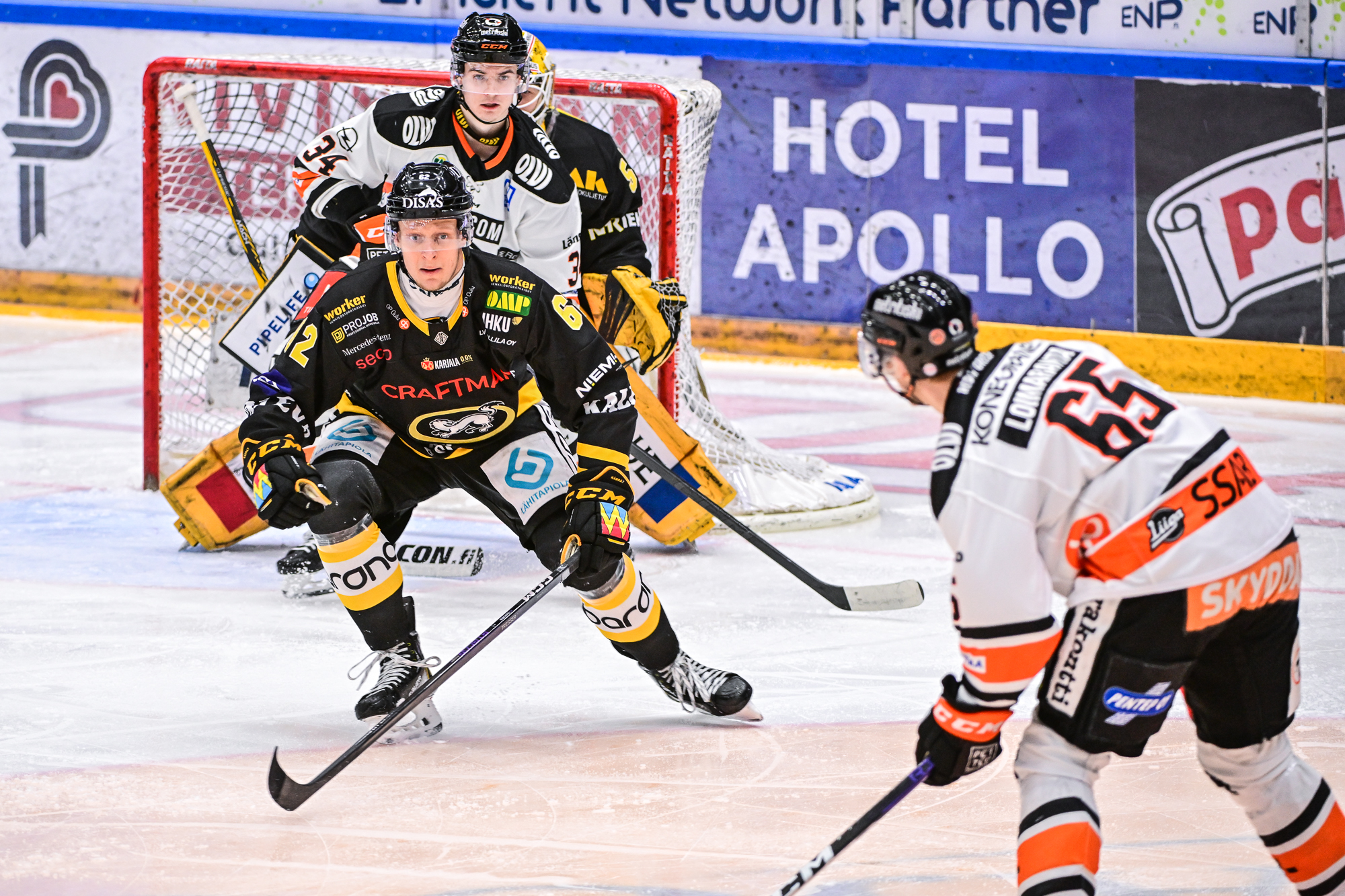 Back to backin ensimmäisestä osasta irtosi piste - Oulun Kärpät Back to backin ensimmäisestä osasta irtosi piste - Oulun Kärpät